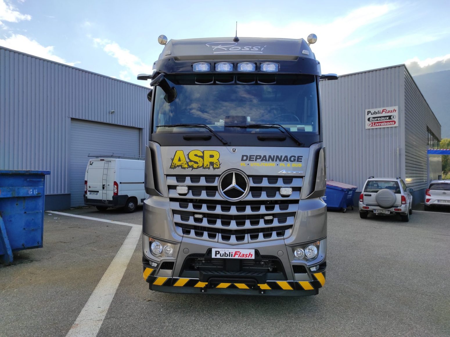 ASR / Marquage Dépanneuse Super Truck - Publiflash